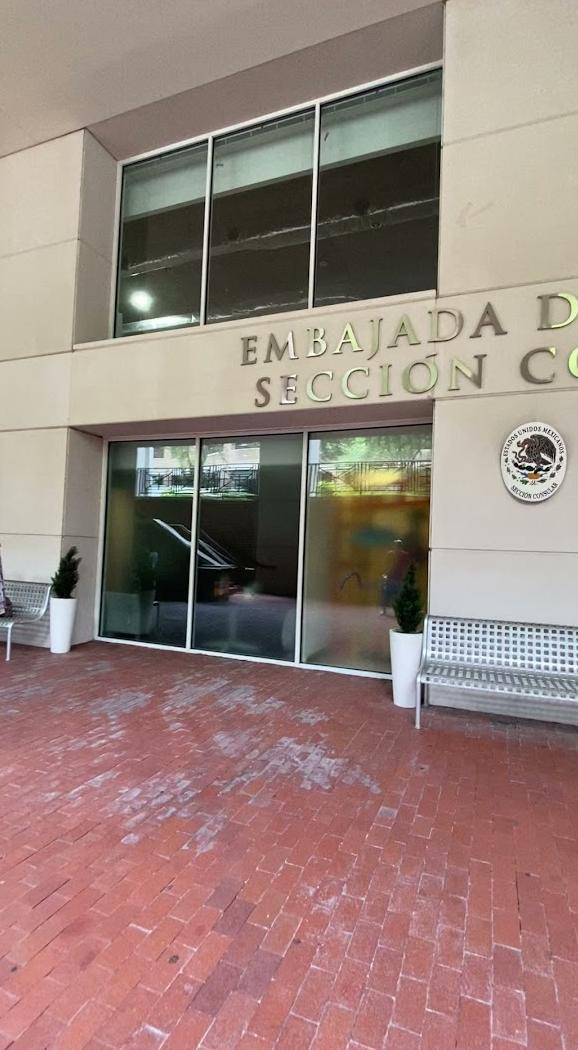 Where is Consular Section of the Embassy of Mexico (Washington, United ...