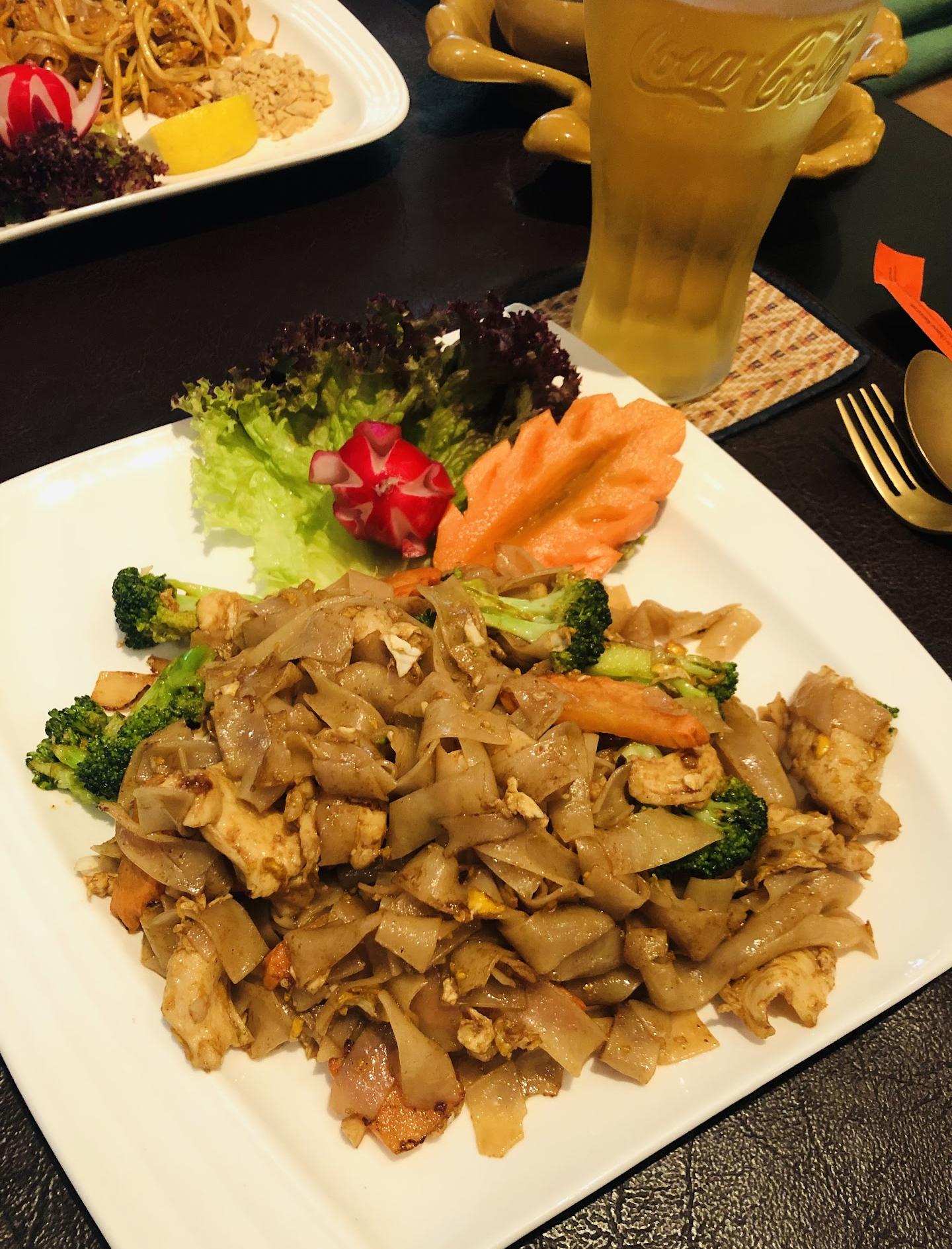 Where is Baan Prickynoo Thai Restaurant (Düsseldorf, Germany) Reasons ...