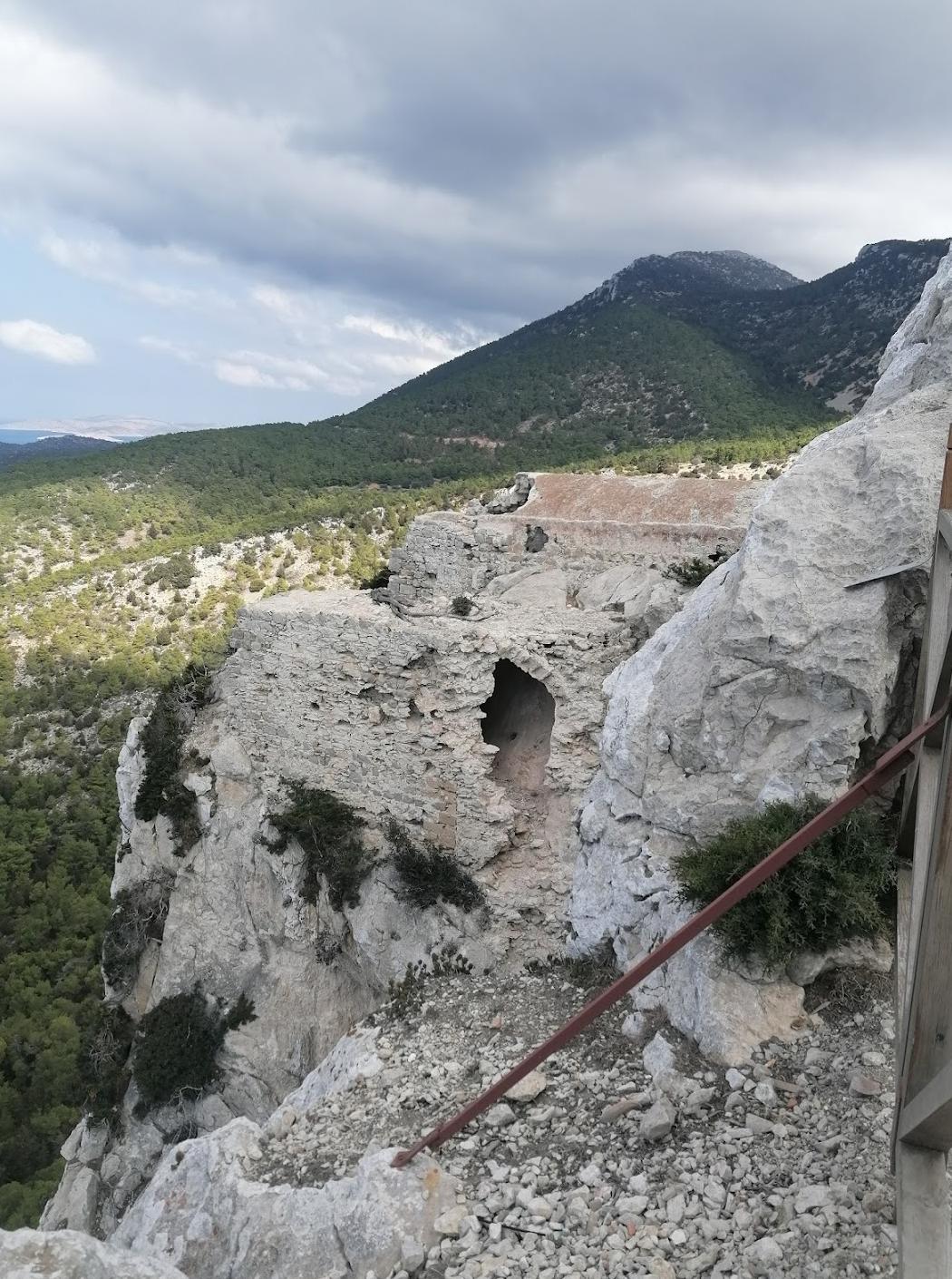 Where is Castle of Monolithos (Monolithos, Greece) Reasons to Visit the ...